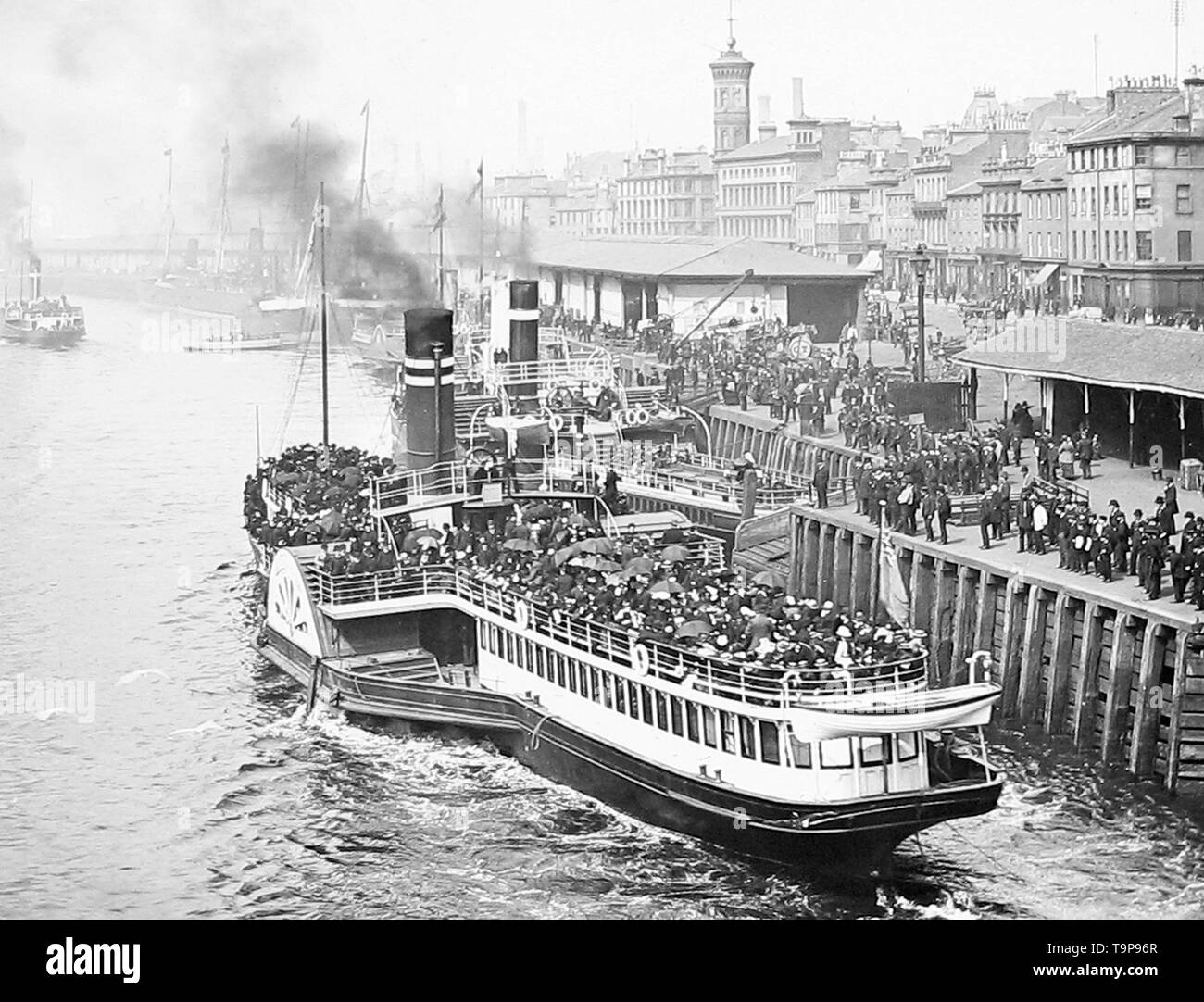 Broomielaw hi-res stock photography and images - Alamy