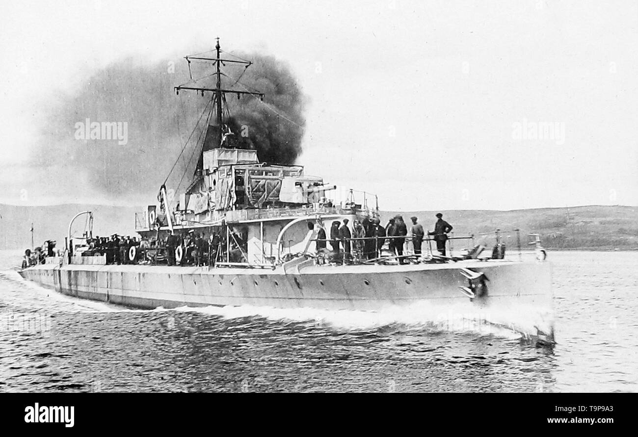 Royal Navy P Boat Stock Photo - Alamy