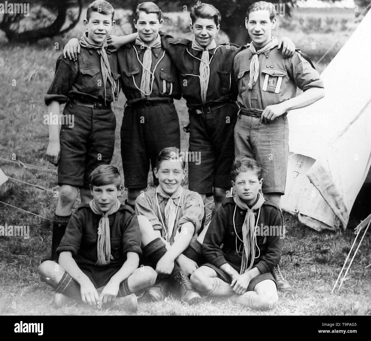 Boy scouts camp hi-res stock photography and images - Alamy