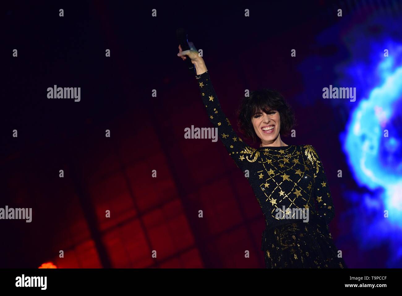 Napoli, Italy. 19th May, 2019. The Italian famous singer Giorgia ...