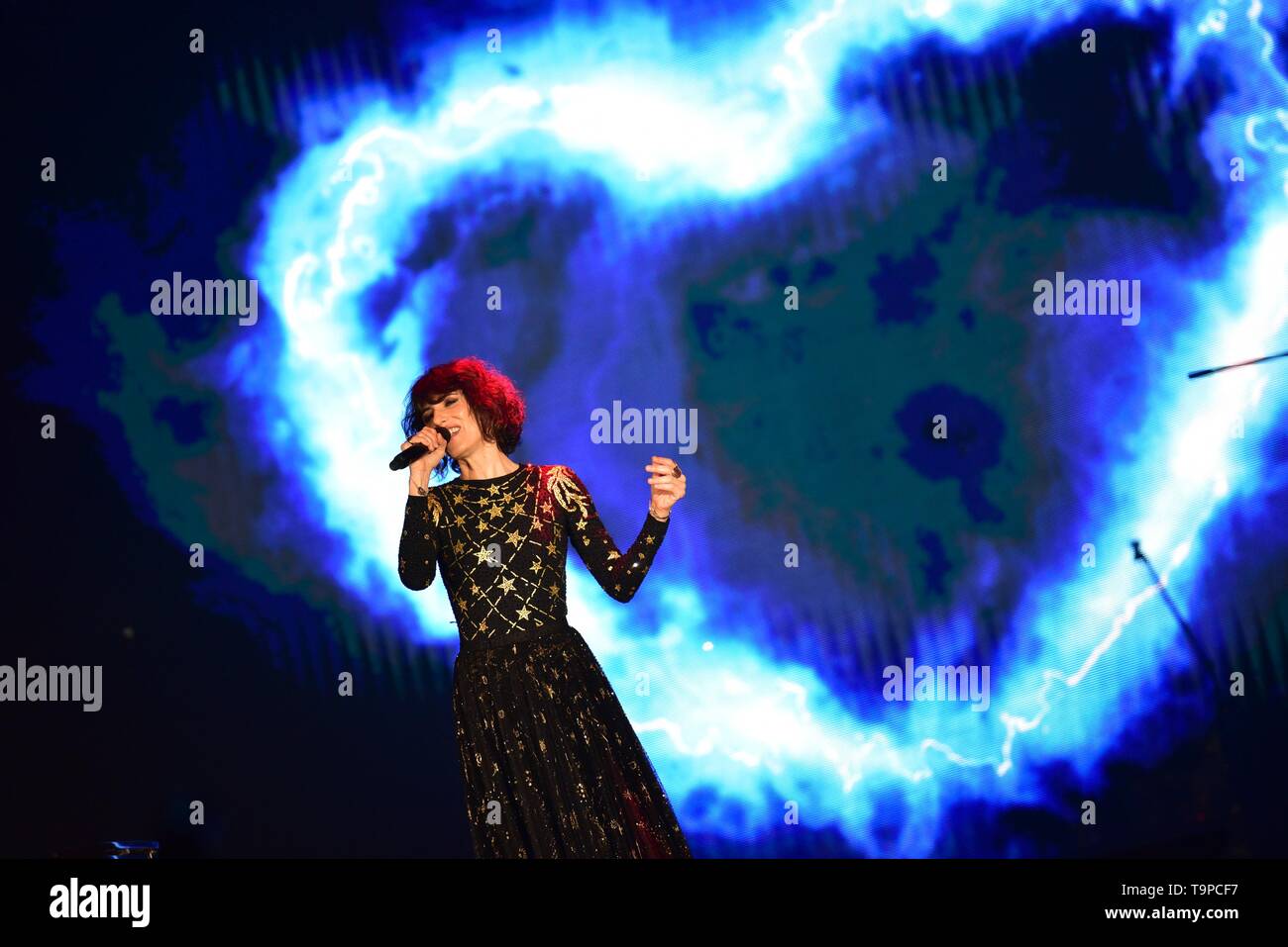 Napoli, Italy. 19th May, 2019. The Italian famous singer Giorgia ...