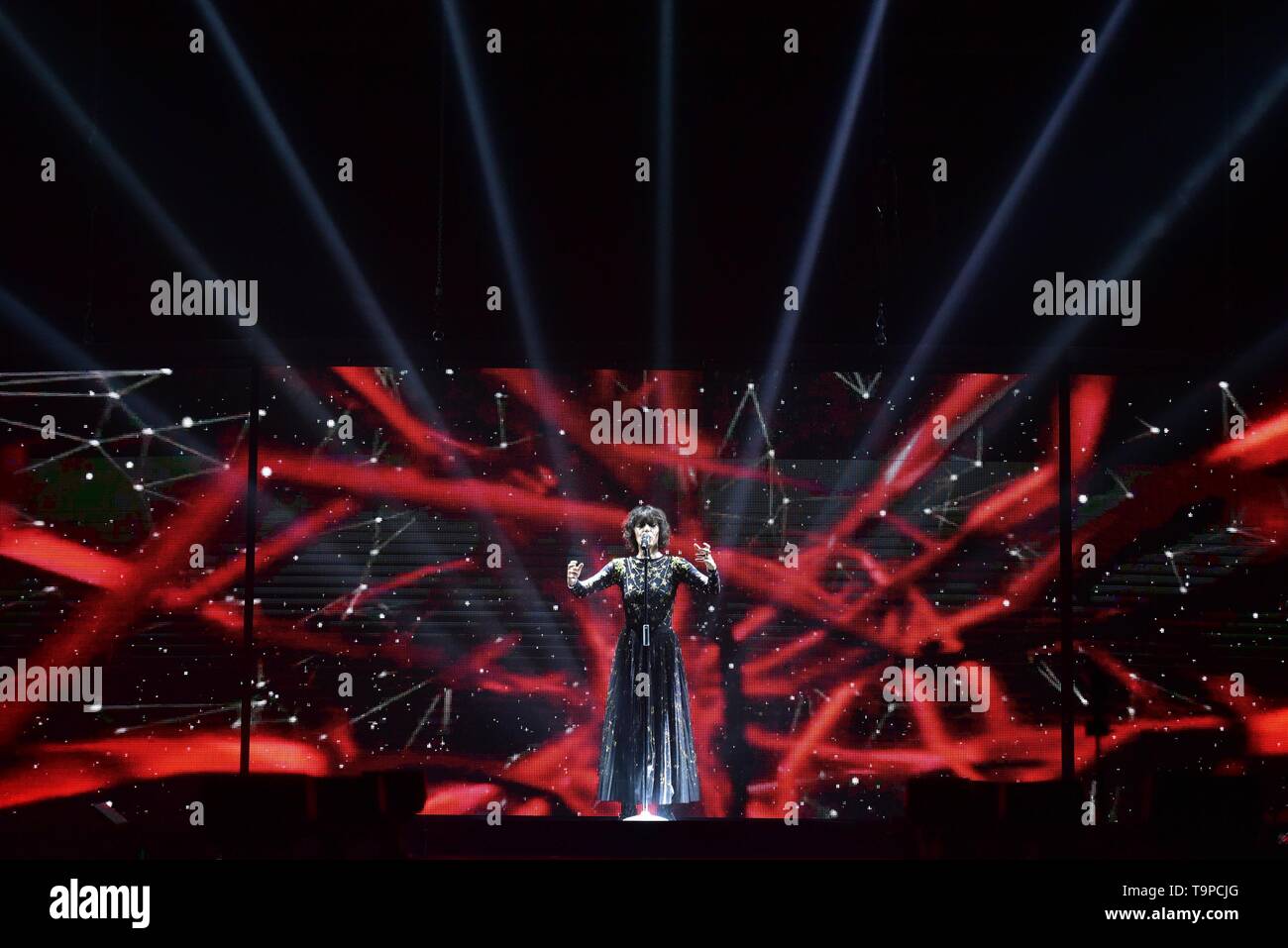 Napoli, Italy. 19th May, 2019. The Italian famous singer Giorgia ...