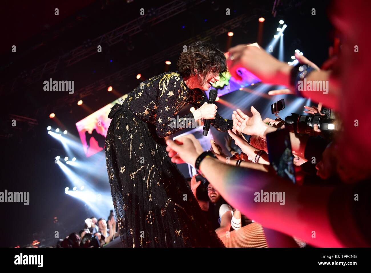 Napoli, Italy. 19th May, 2019. The Italian famous singer Giorgia ...