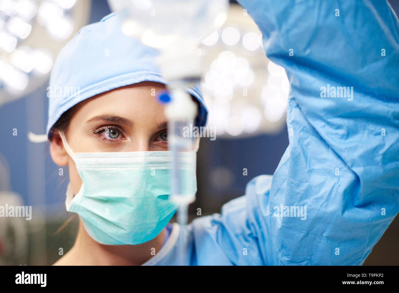 Anesthesiologist High Resolution Stock Photography and Images - Alamy