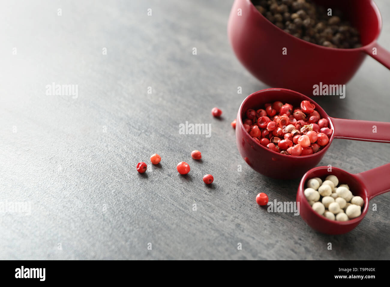 Measuring scoops hi-res stock photography and images - Alamy