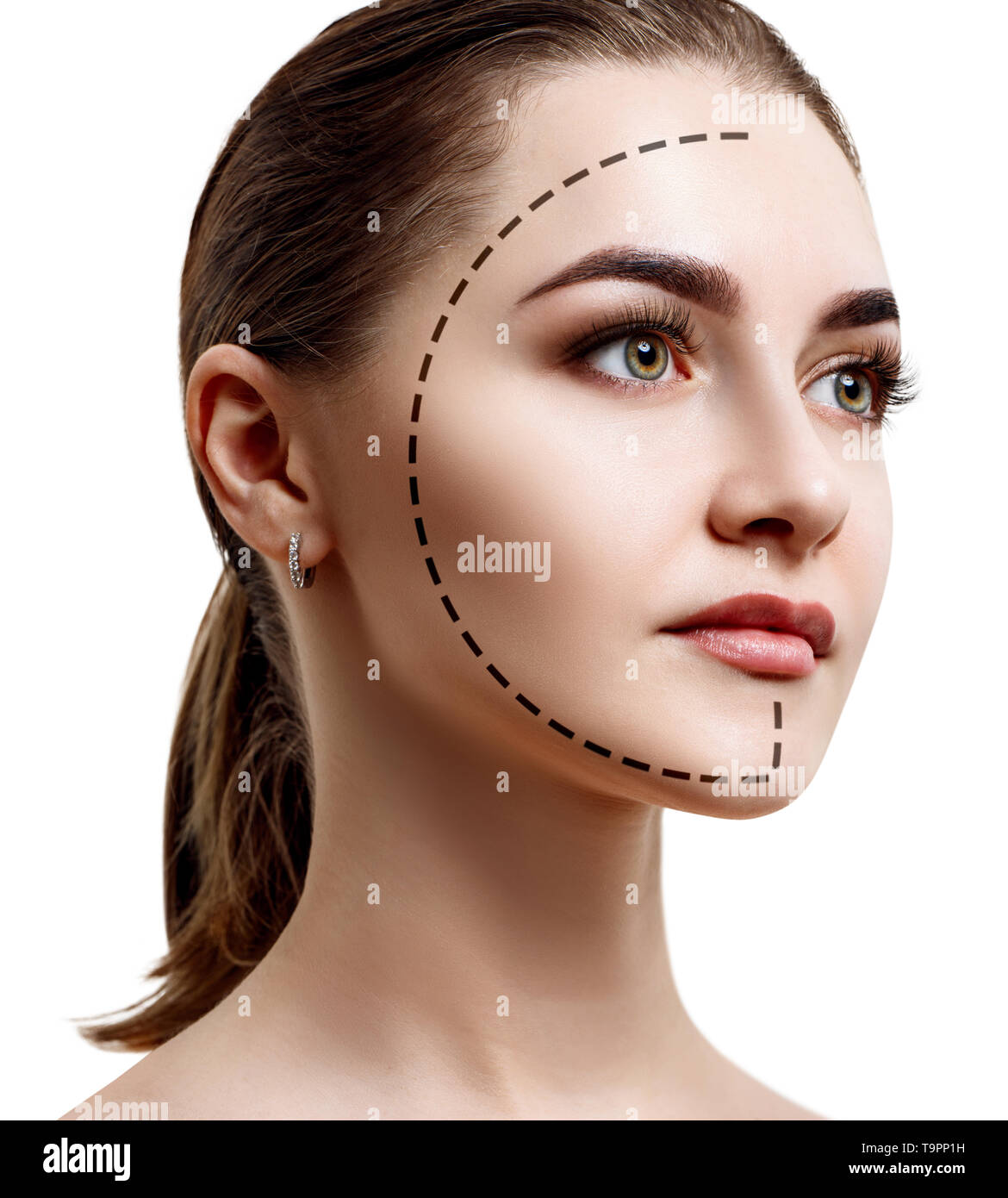 Beautiful female face with dotted line on face oval Stock Photo - Alamy