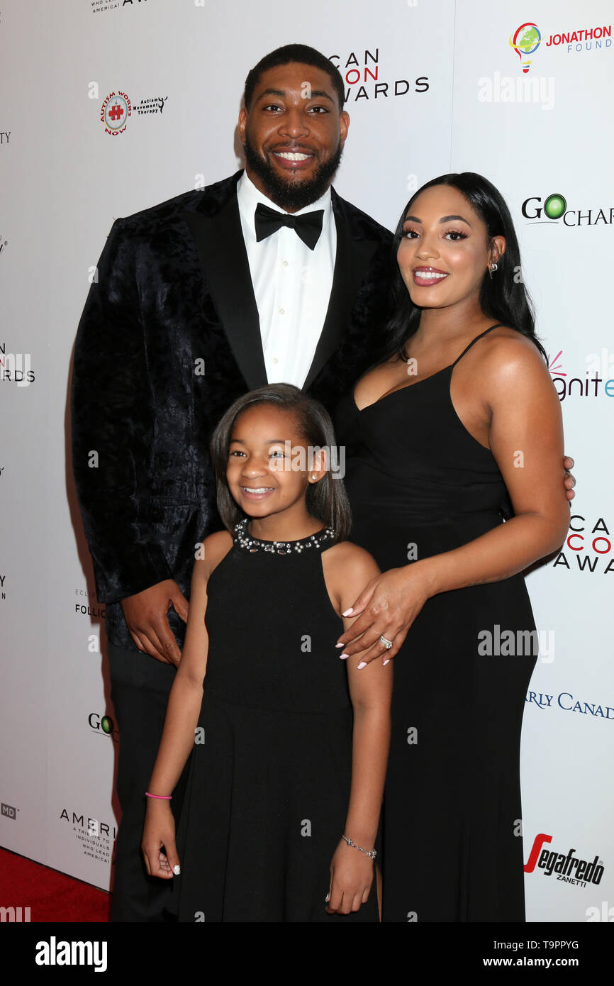 May 19, 2019 - Beverly Hills, CA, USA - LOS ANGELES - MAY 19: Devon ...