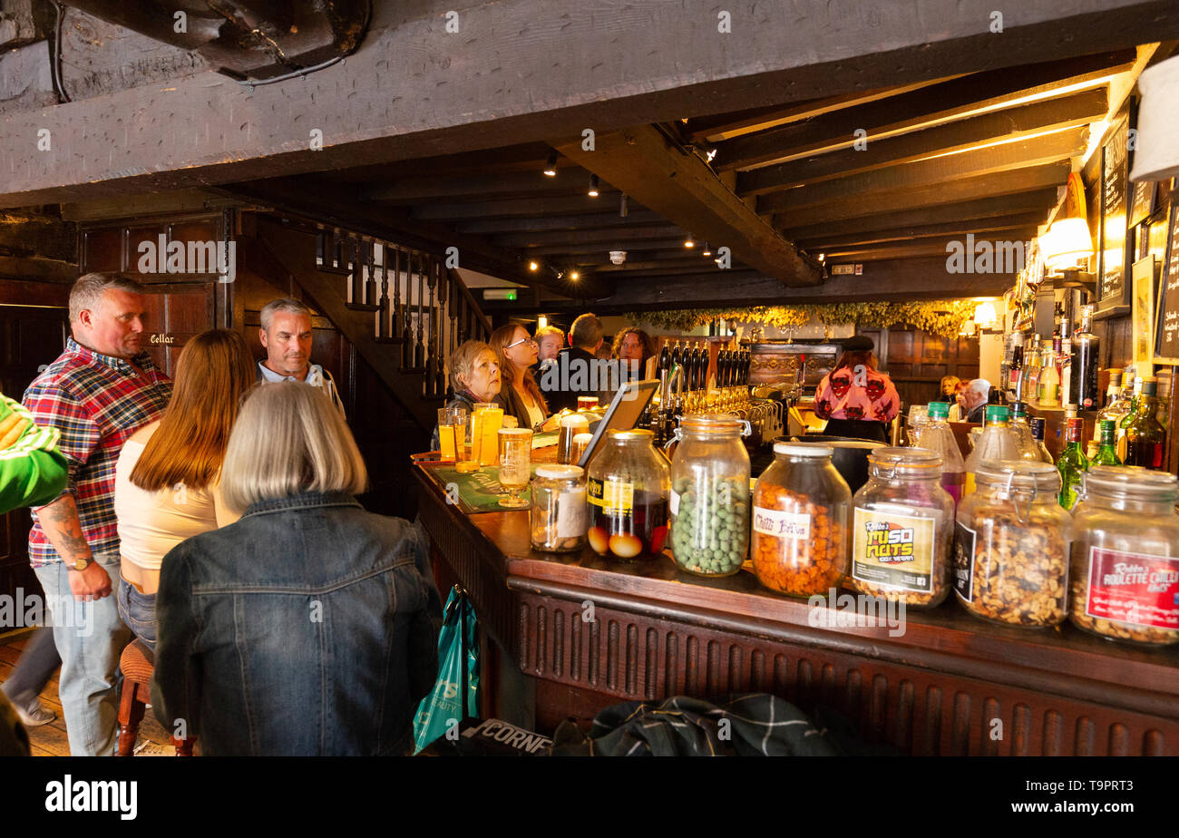 King Charles House Worcester - people drinking inside this medieval ...