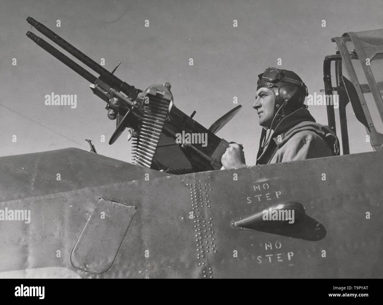 Twin Machine Guns High Resolution Stock Photography and Images - Alamy