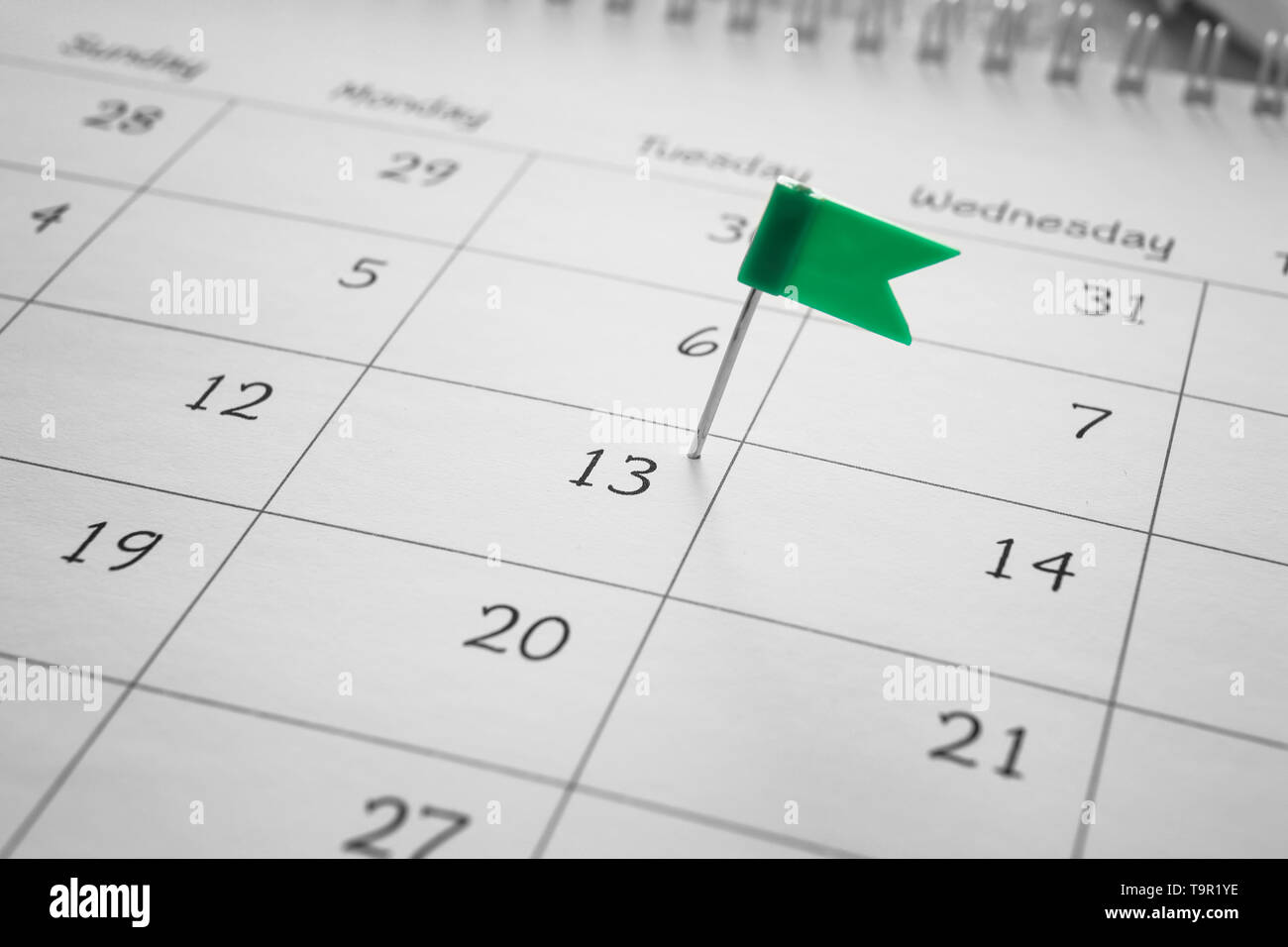 Calendar with pinned date, closeup Stock Photo - Alamy