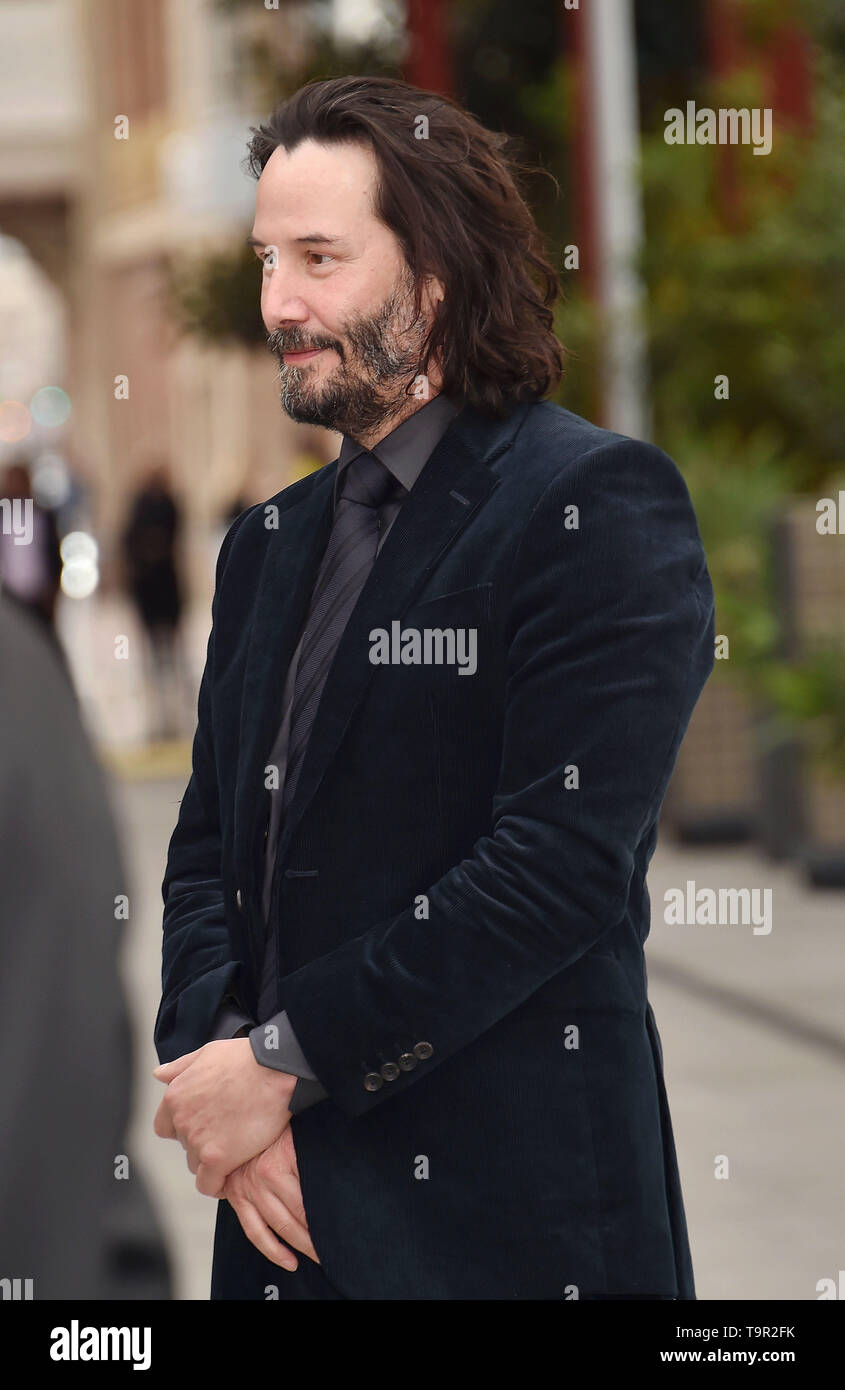 LOS ANGELES, CA - MAY 18: Keanu Reeves attends the MOCA Benefit 2019 at ...