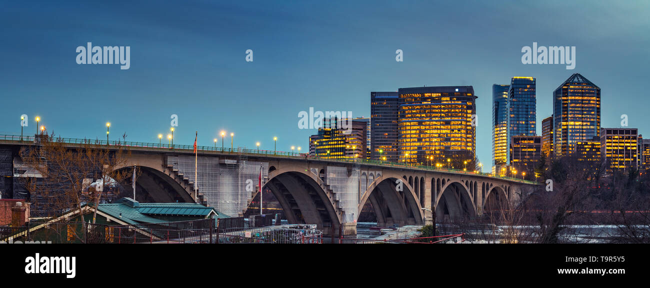 Key bridge at night in Washington DC Stock Photo - Alamy