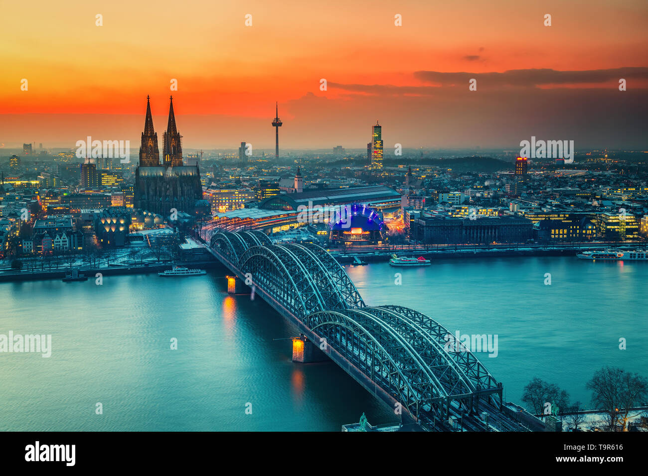 Cologne cathedral aerial hi-res stock photography and images - Alamy