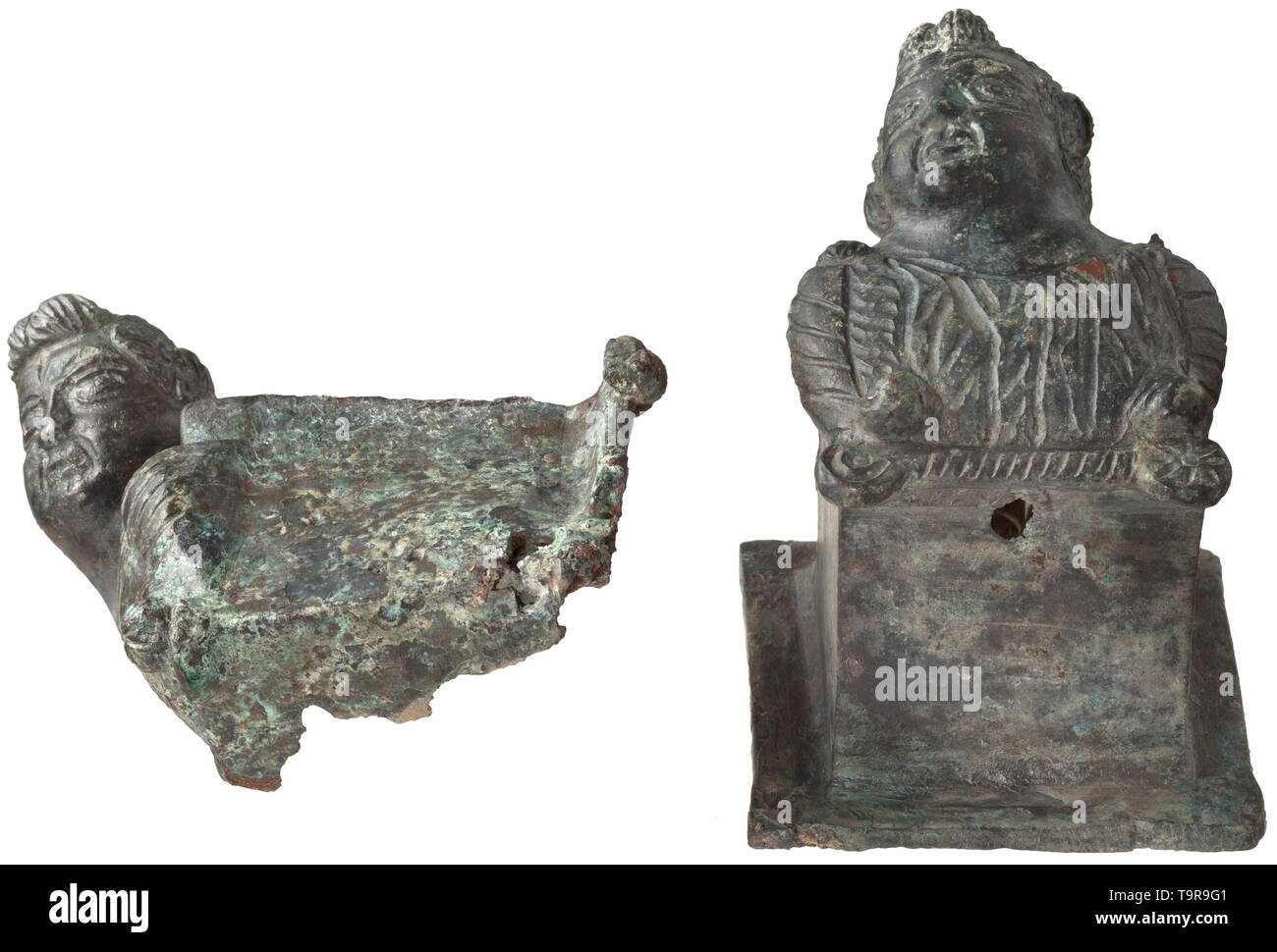 Bronze roman fibulae hi-res stock photography and images - Alamy