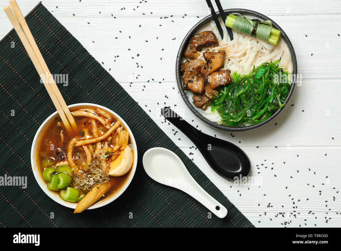 Chinese soups hi-res stock photography and images - Alamy