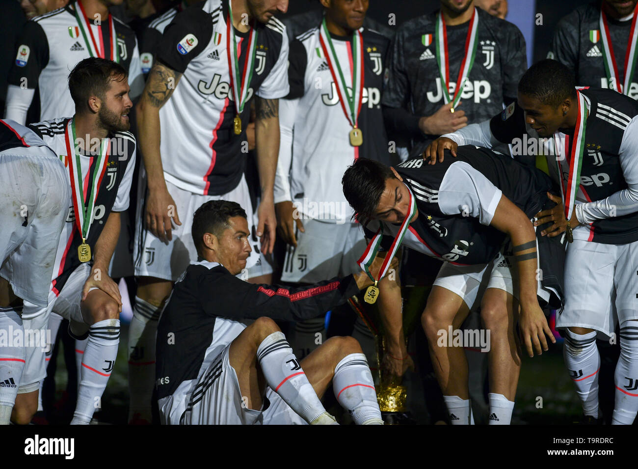 Cristiano Ronaldo, Paulo Dybala of Juventus FC celebrates the trophy of ...