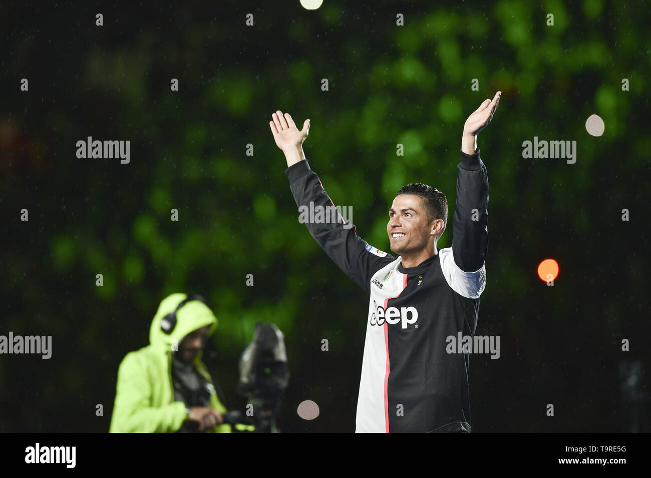 Cristiano Ronaldo of Juventus FC celebrates the trophy of Scudetto 2018 ...