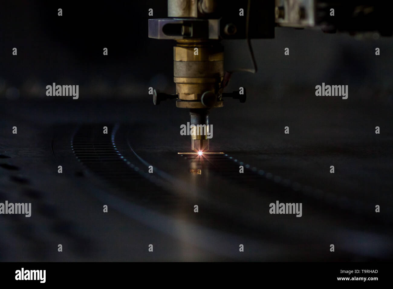 Laser cutting process Stock Photo - Alamy