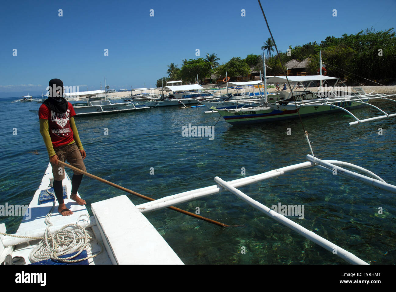 Banka, traditional Philippine outrigger boat off the island of ...