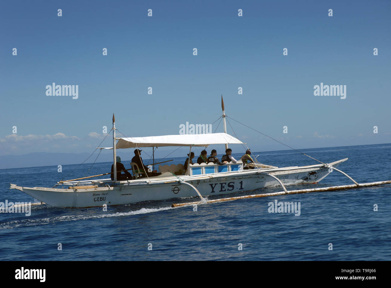 Banka, traditional Philippine outrigger boat off the island of ...