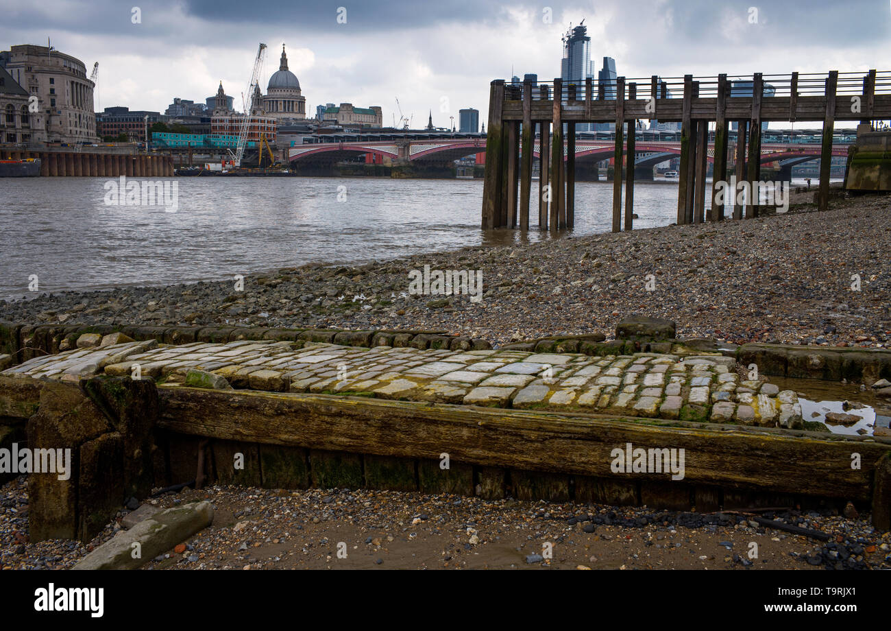 Nat Rothschild High Resolution Stock Photography and Images - Alamy