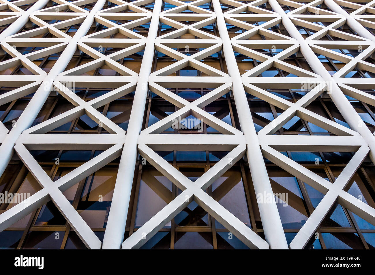 Glass Facade Design Pattern