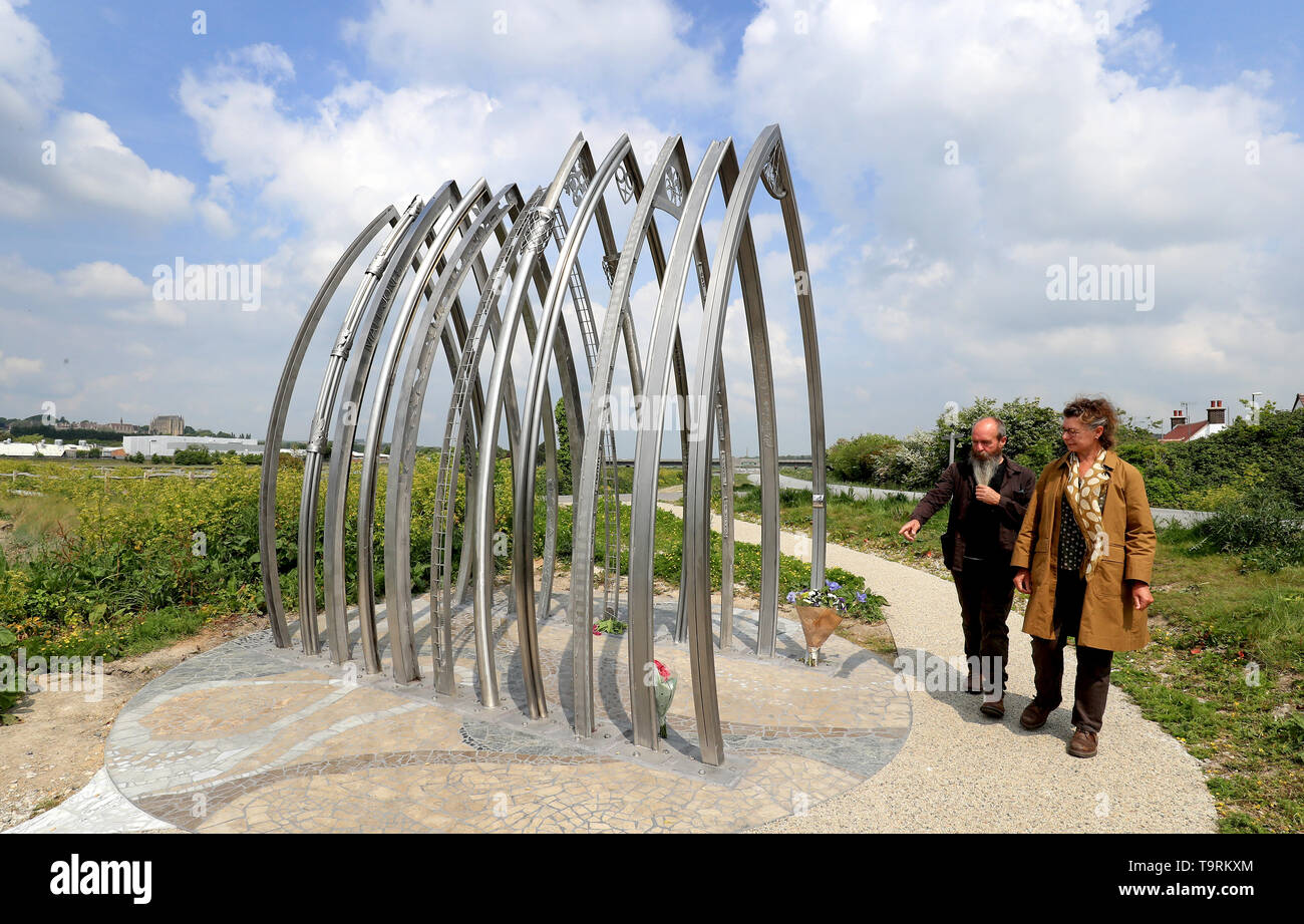 Local artists, husband and wife Jane Fordham and David Parfitt, unveil ...