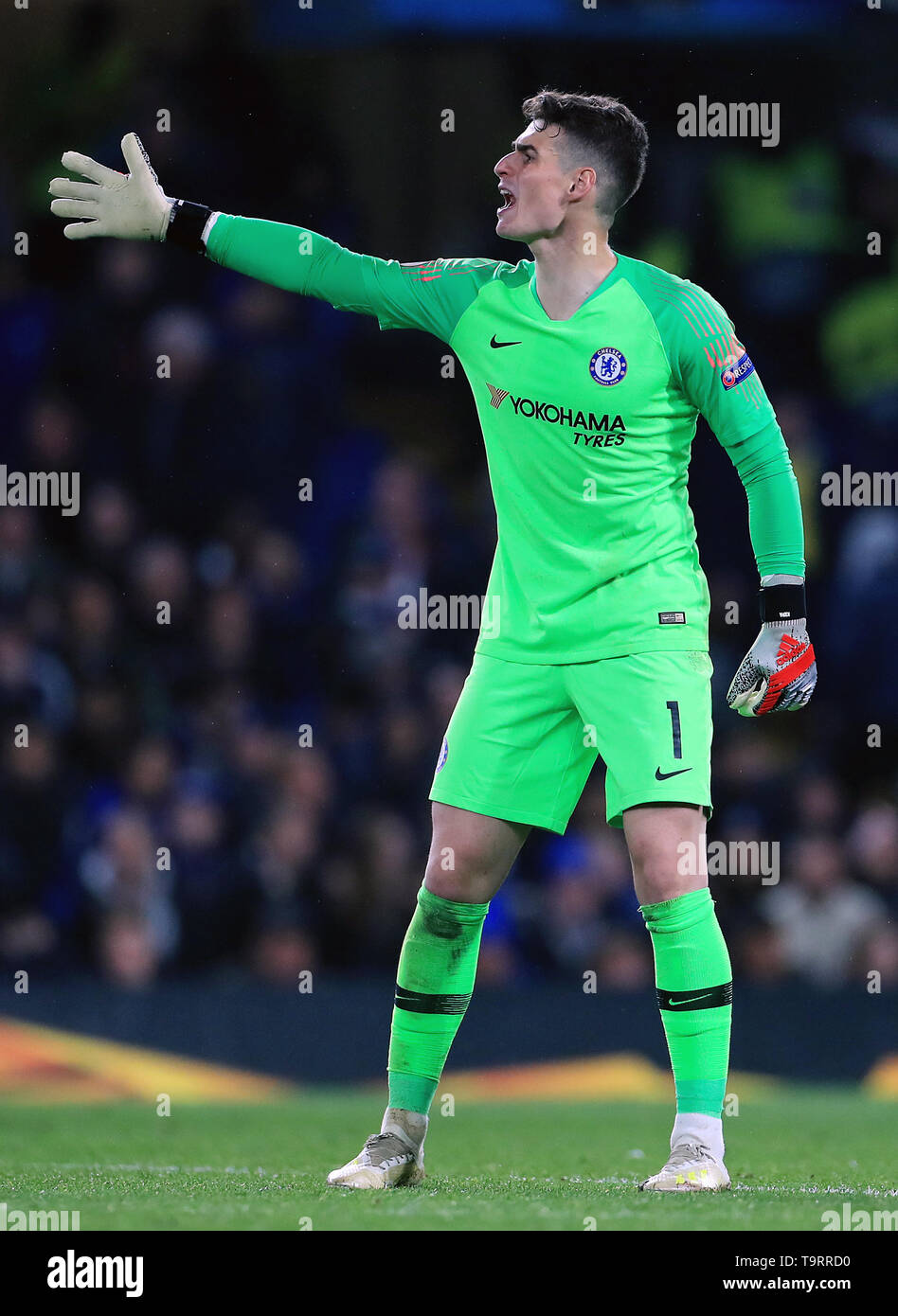Chelsea goalkeeper hi-res stock photography and images - Alamy