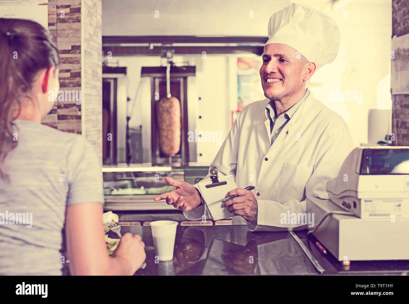 Fast food counter register hi-res stock photography and images - Alamy