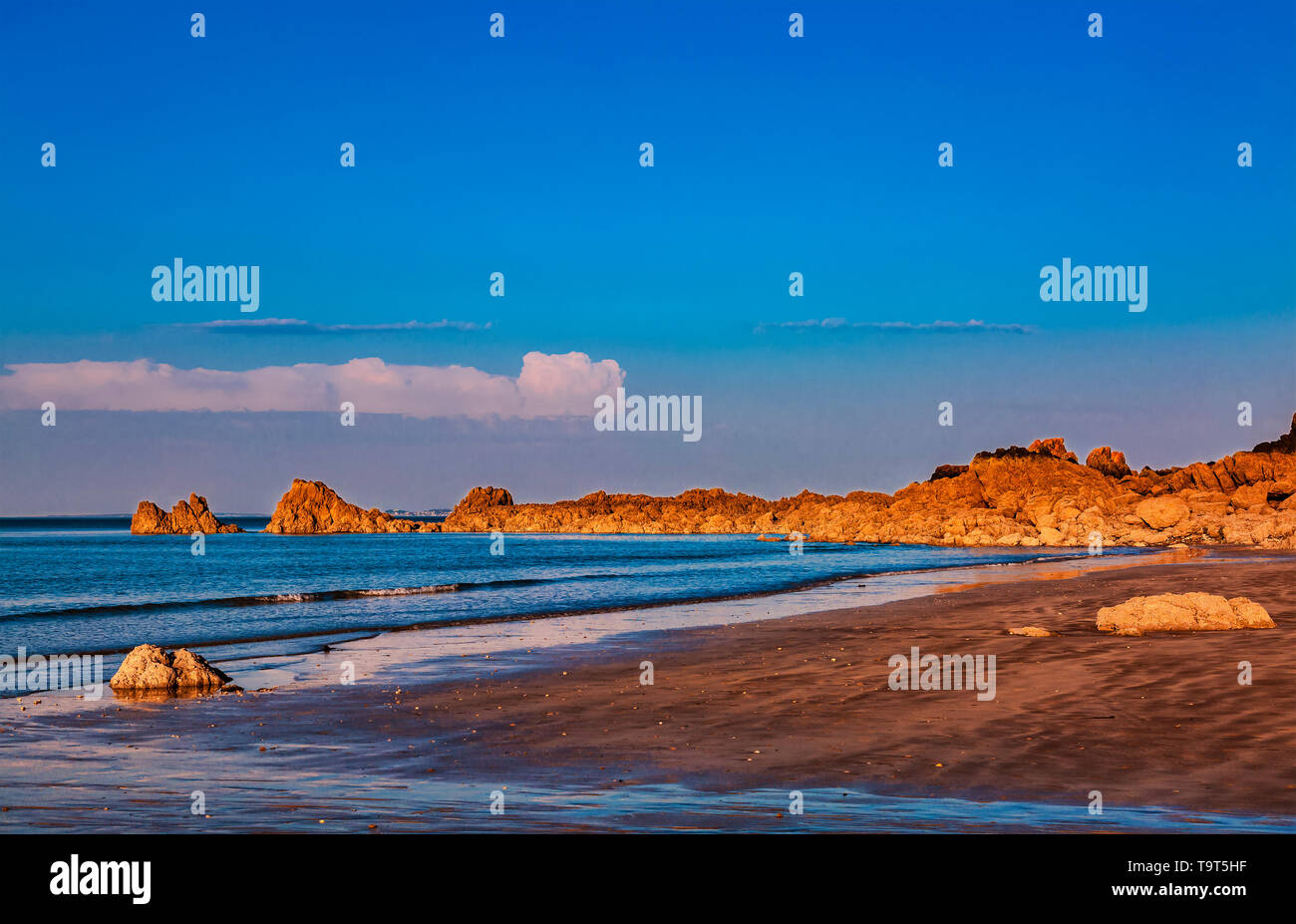 Wild rocky beach in Brittany on Armor Coastline Stock Photo - Alamy