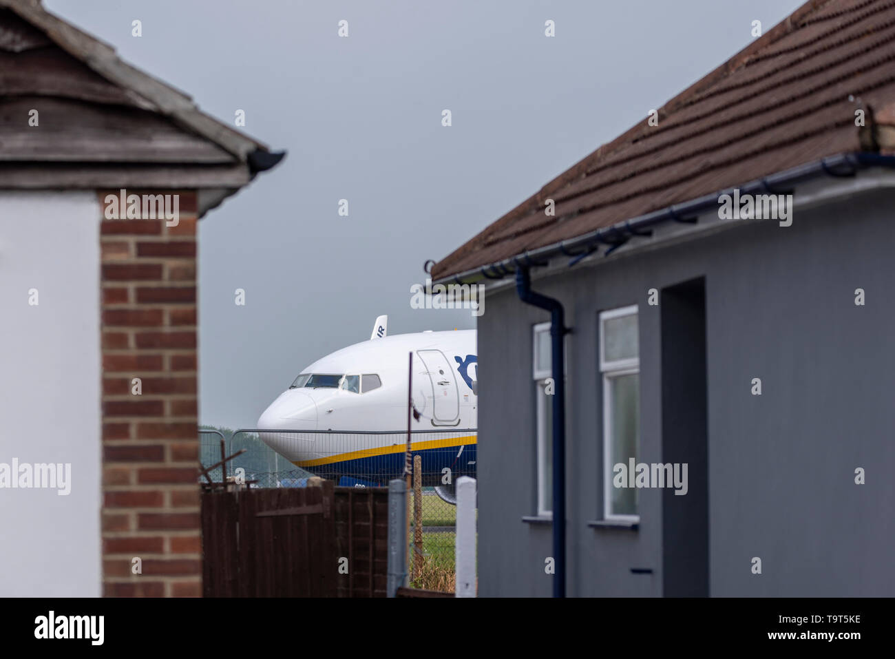 Airport house hi-res stock photography and images - Alamy