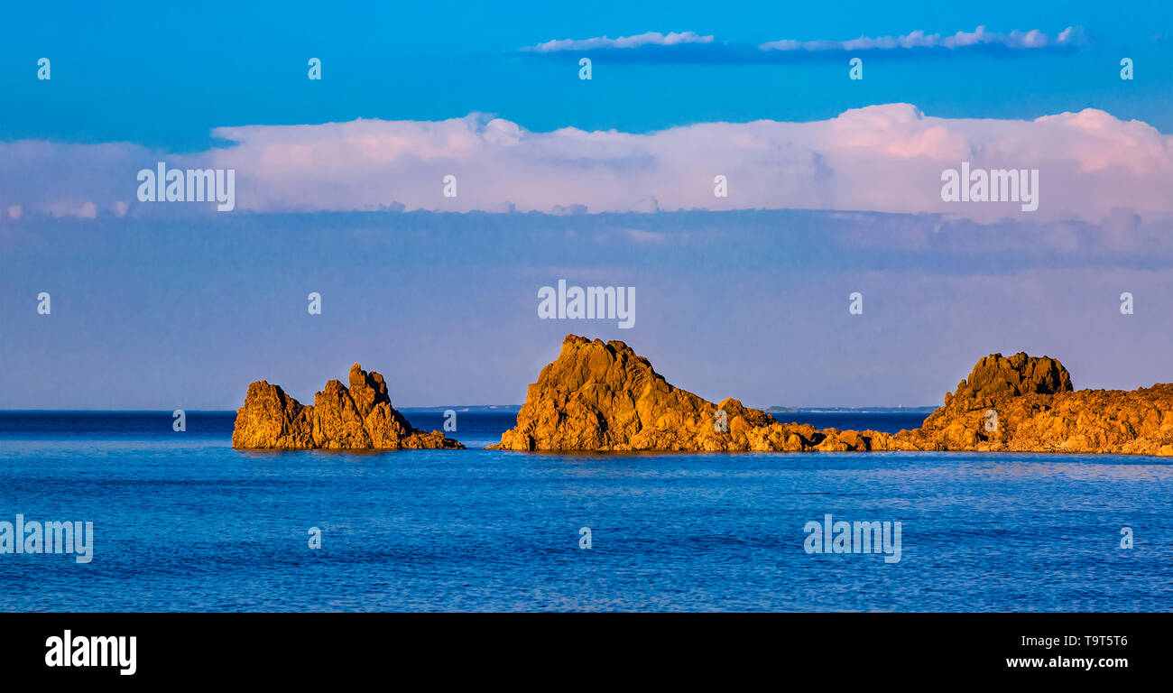 Wild rocky beach in Brittany on Armor Coastline Stock Photo - Alamy