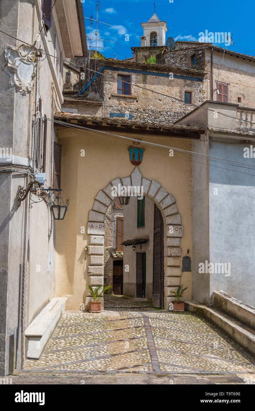 Rocchette, Torri in Sabina (Italy) - A little uninhabited medieval ...