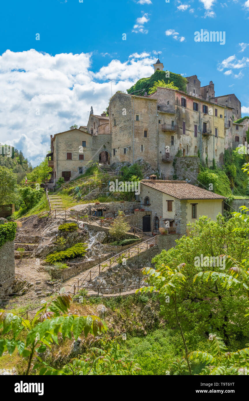 Rocchette, Torri in Sabina (Italy) - A little uninhabited medieval ...