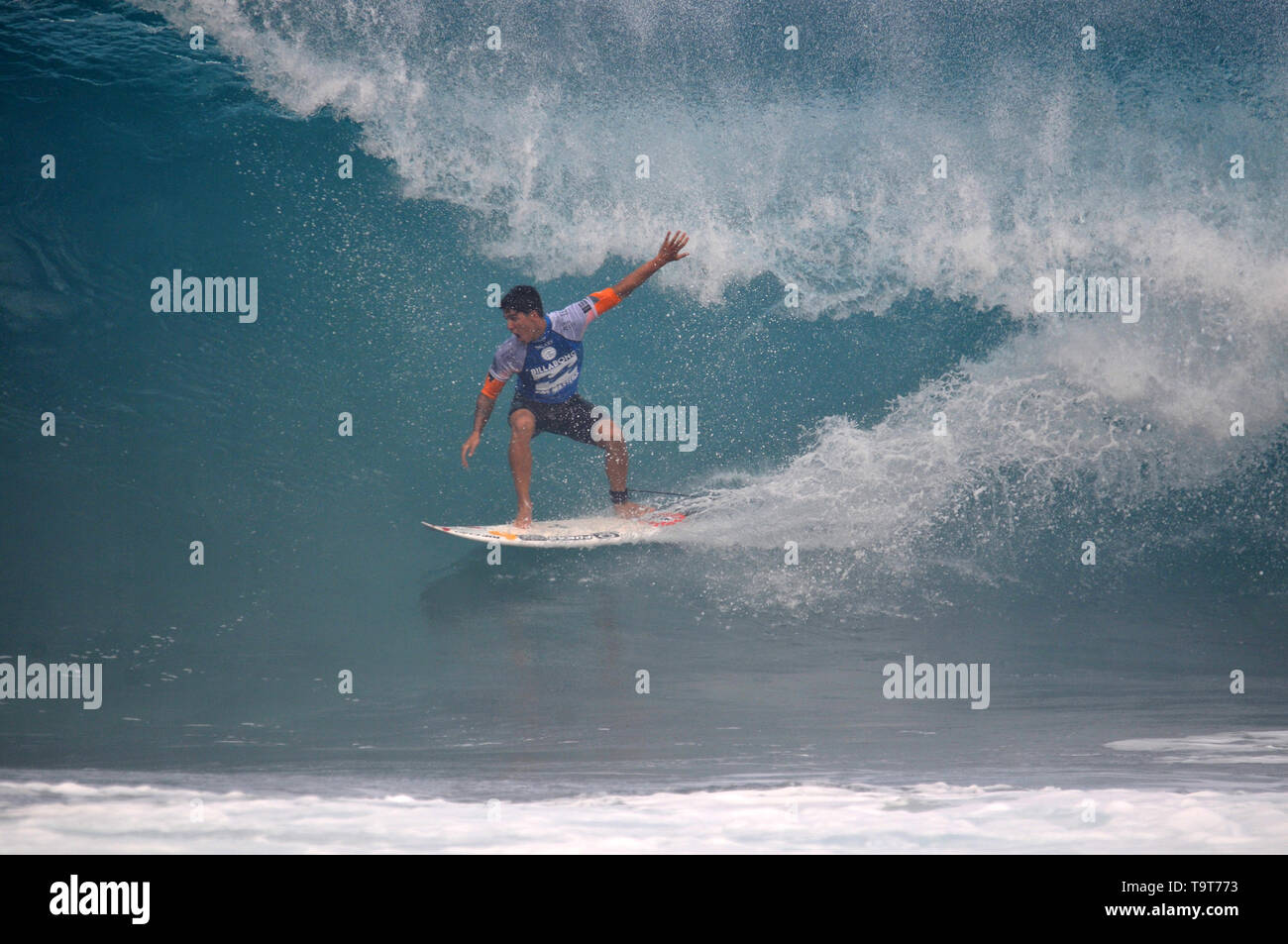 Brazilian pro-surfer, Gabriel Medina, riding a wave at the 2014 Pipe ...
