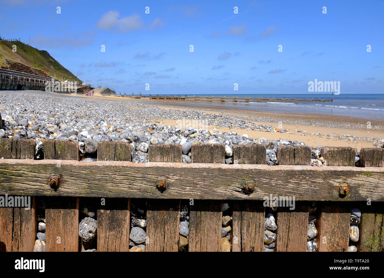Overstrand norfolk beach hi-res stock photography and images - Alamy
