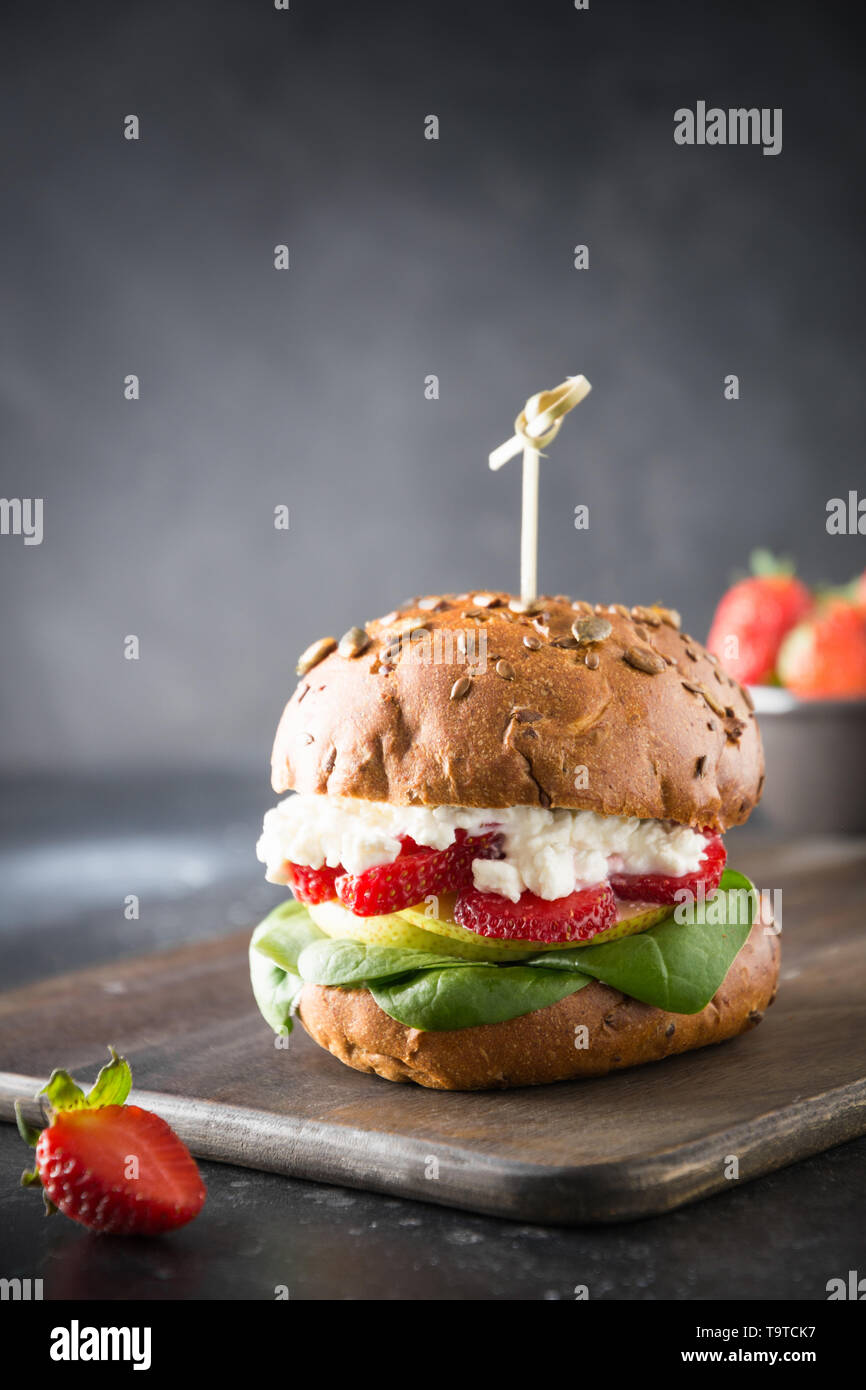 Cottage cheese burger hi-res stock photography and images - Alamy