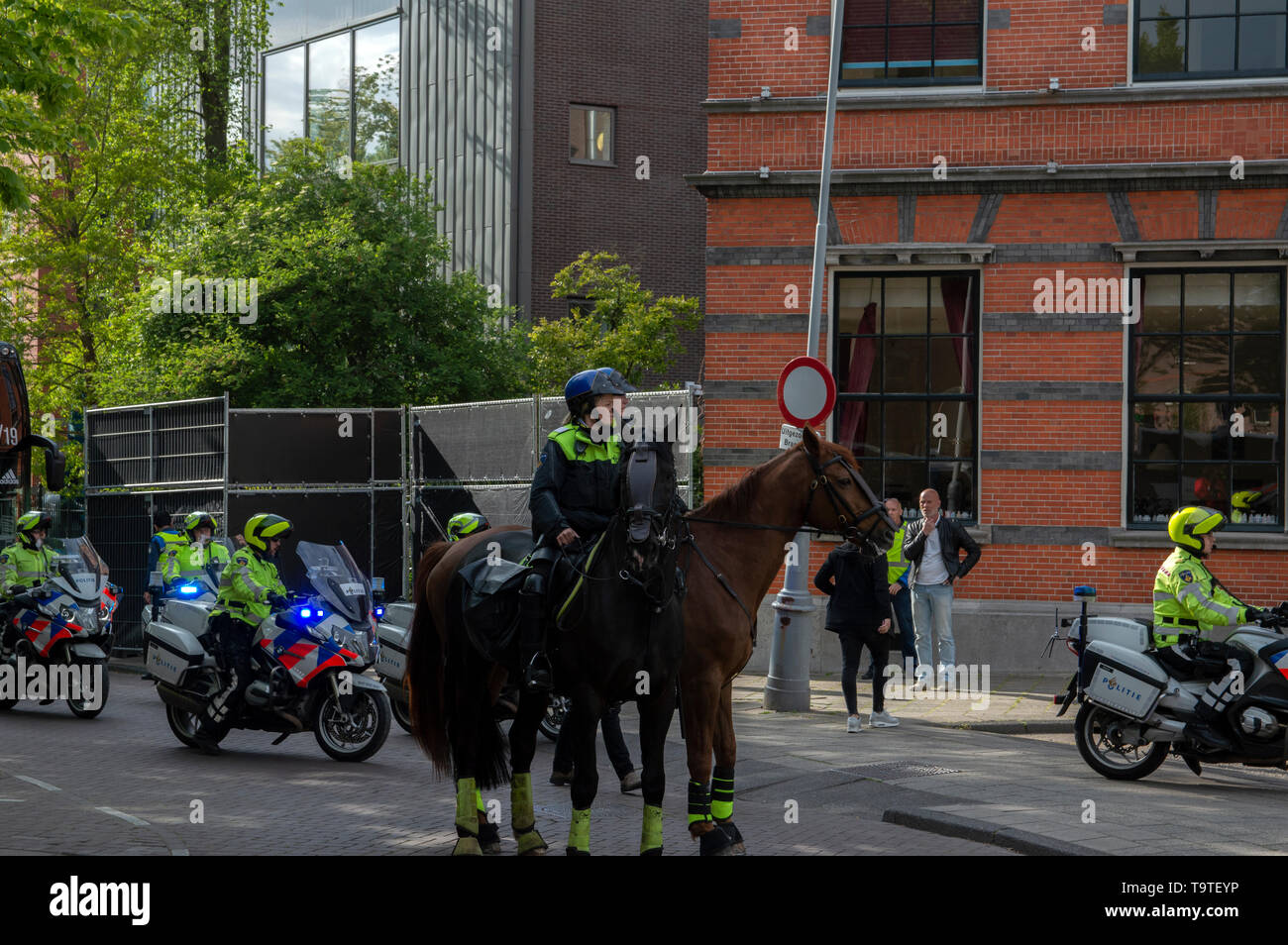 Police dutch holland netherlands bike hi-res stock photography and ...