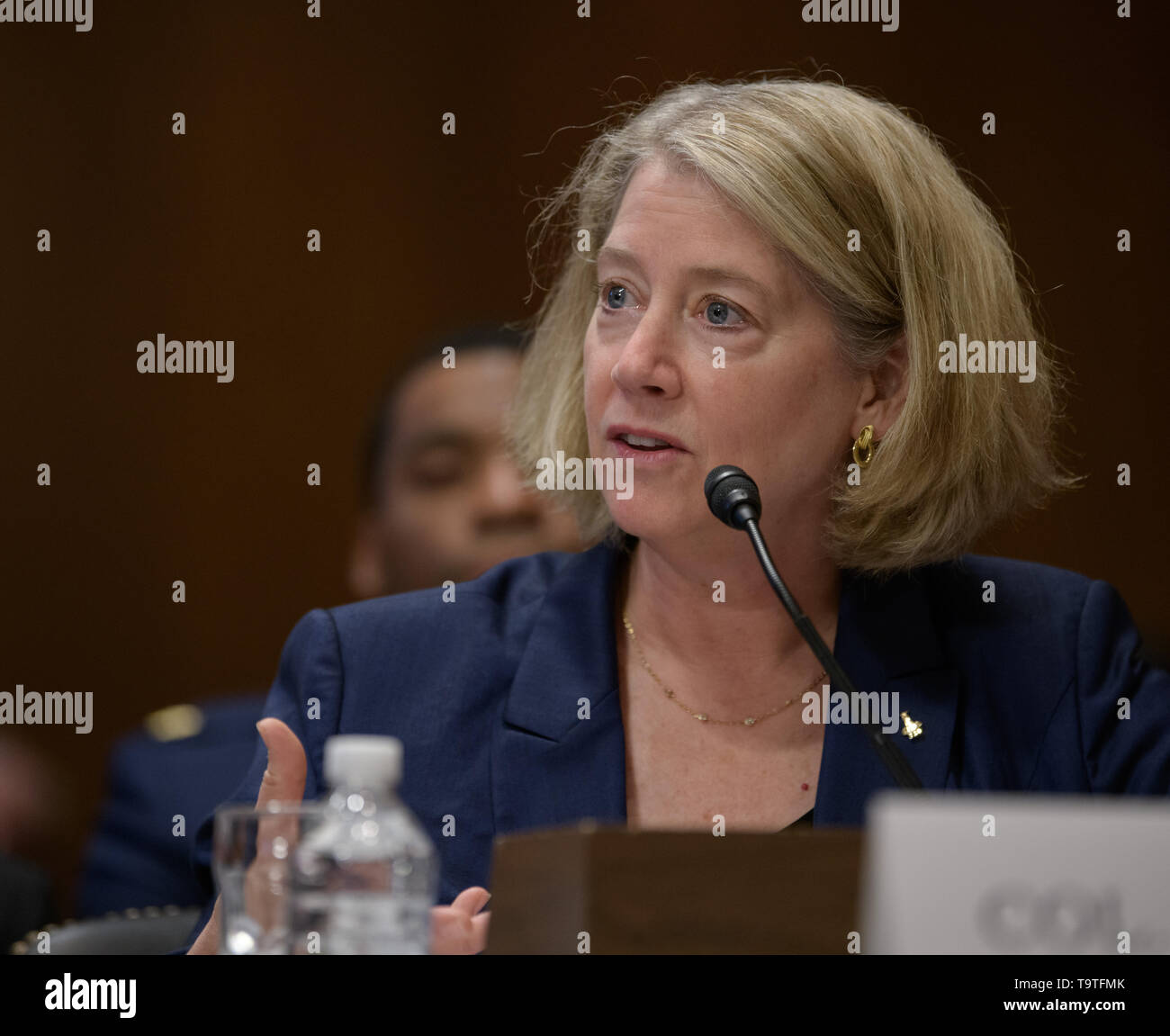 Pamela melroy astronaut in space hi-res stock photography and images ...