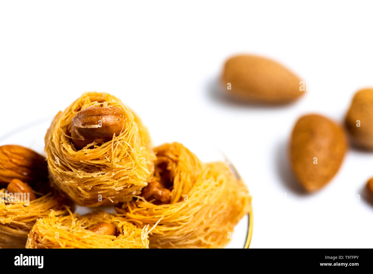 Kadayif dessert hi-res stock photography and images - Alamy