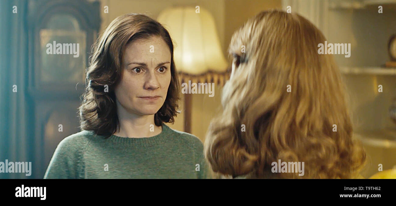 USA. Holliday Grainger and Anna Paquin in a scene from the ©Good Deed ...