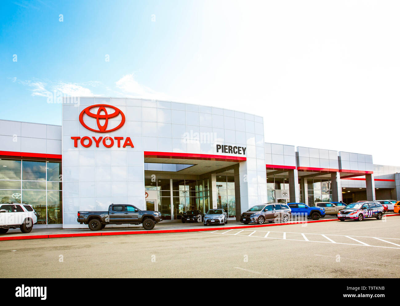 Toyota service center hi-res stock photography and images - Alamy