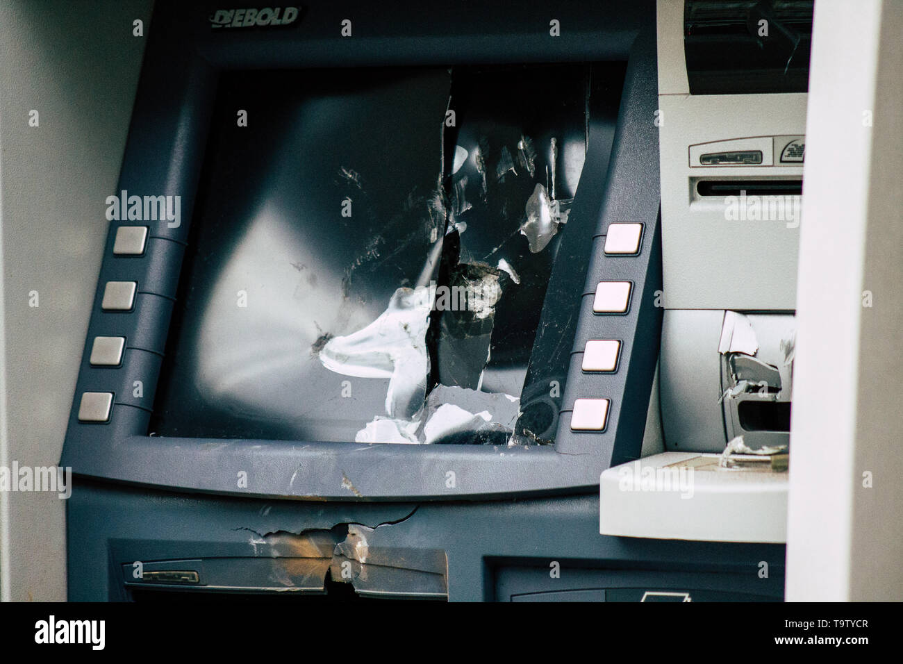 Broken Atm High Resolution Stock Photography and Images - Alamy