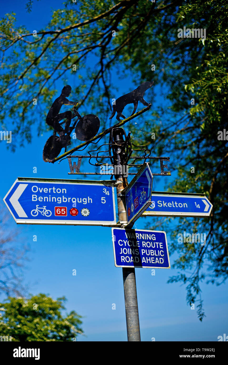 Skelton york hi-res stock photography and images - Alamy