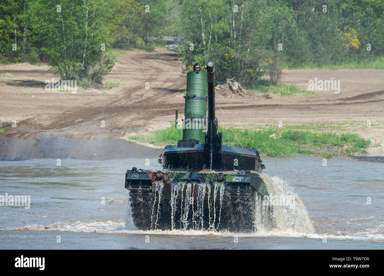 Munster, Germany. 20th May, 2019. During a demonstration of the Very ...