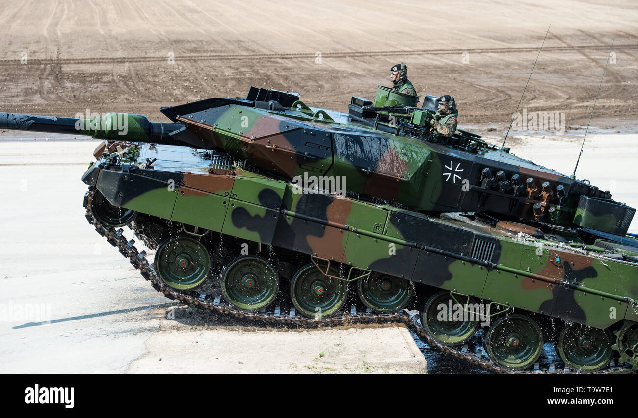 Munster, Germany. 20th May, 2019. During a demonstration of the Very ...