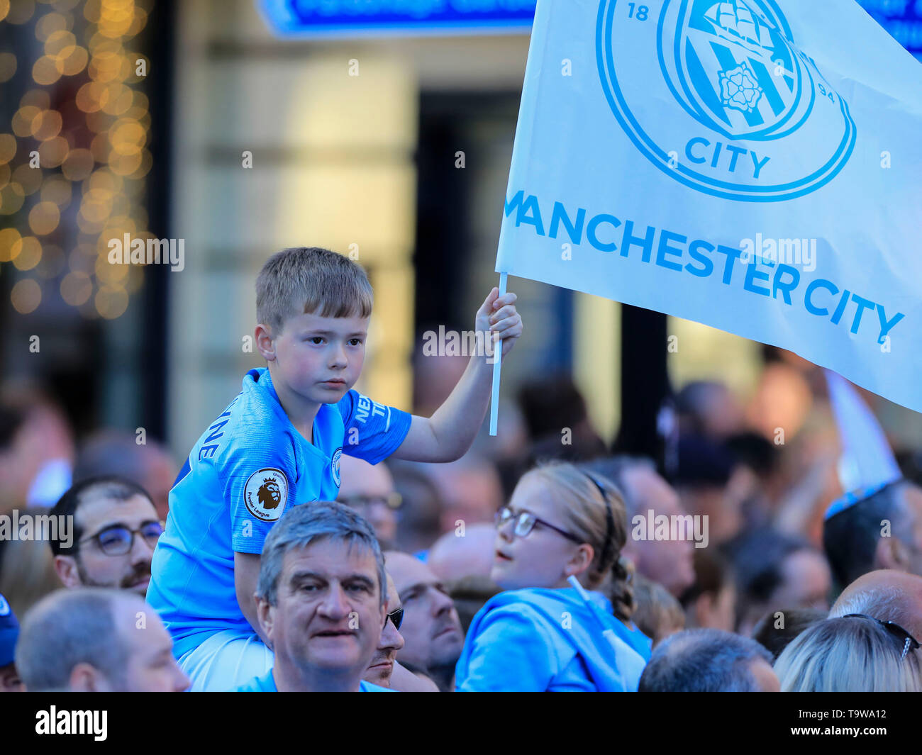 Manchester city parade 2019 hi-res stock photography and images - Alamy
