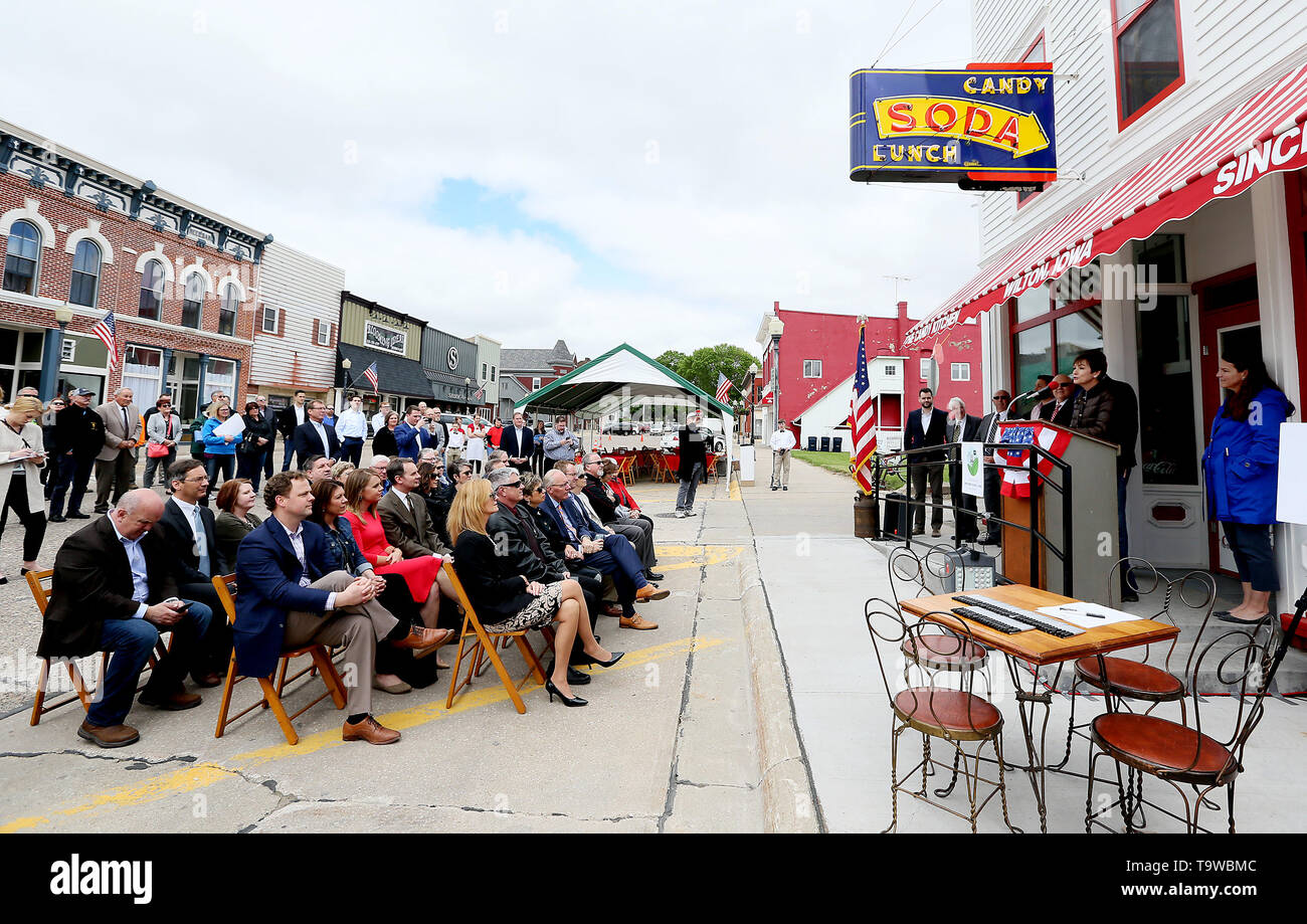 Wilton iowa hi-res stock photography and images - Alamy