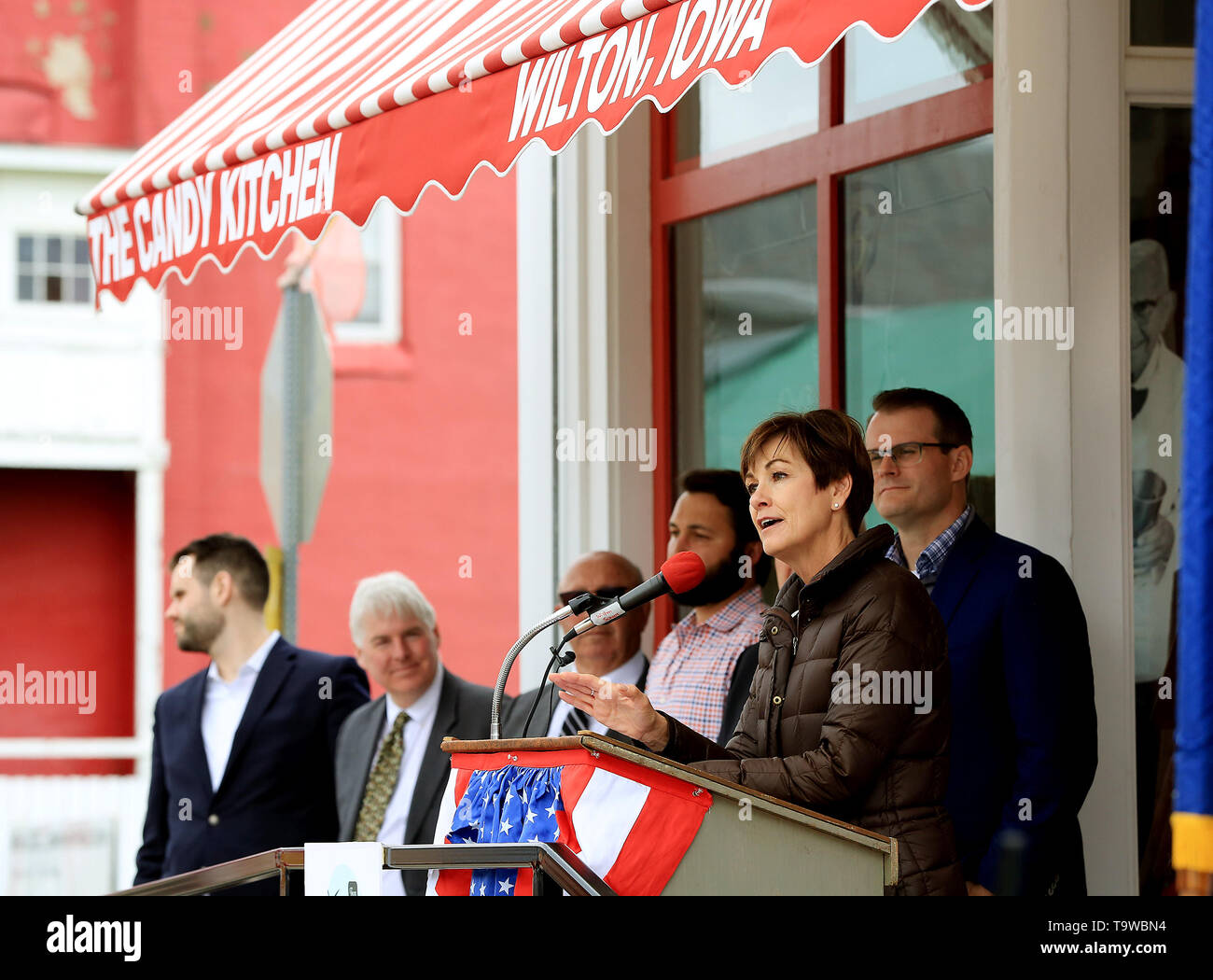 Law quad hi-res stock photography and images - Alamy