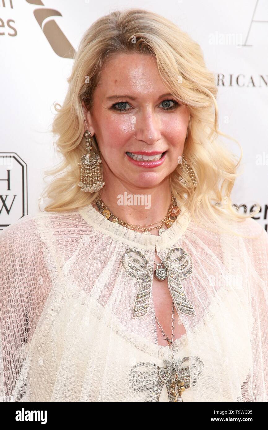 Mary snow new york hi-res stock photography and images - Alamy